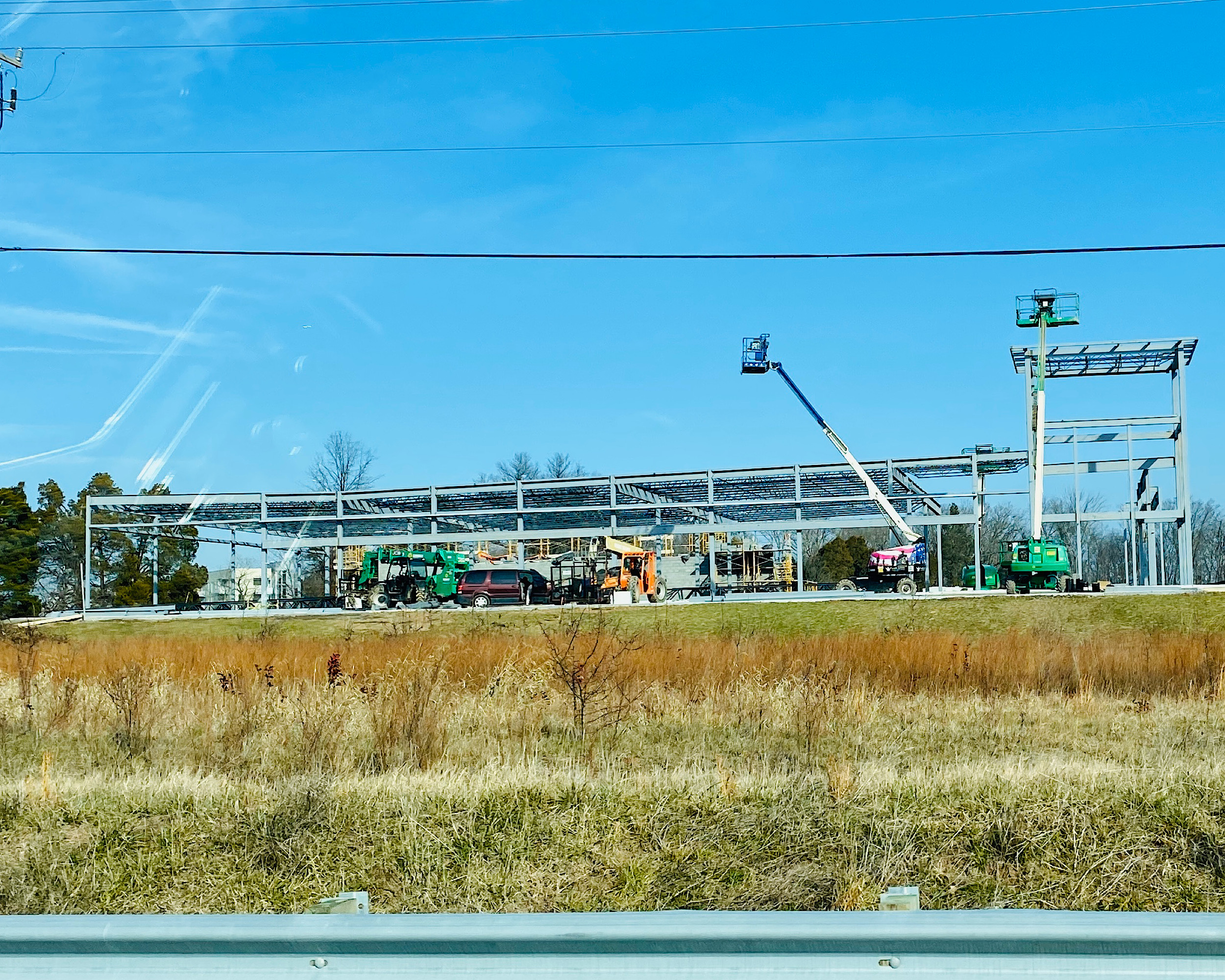 First buildings going up at Riverside Square