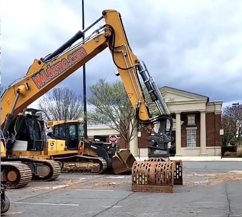 Work begins on first Raising Cane’s in Loudoun - The Burn