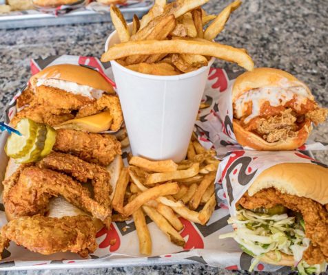 Roaming Rooster opens in Chantilly