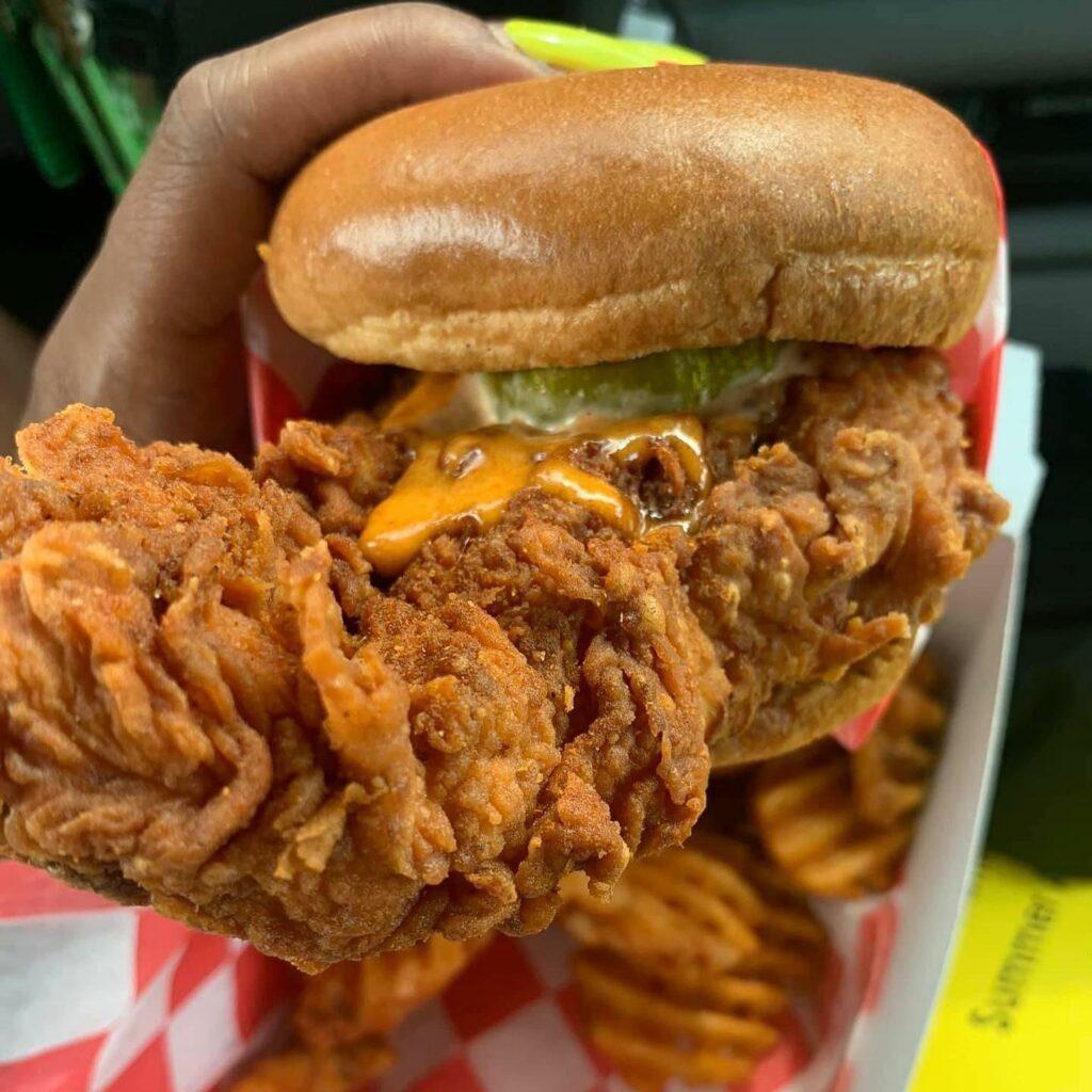 Loudoun’s first Hangry Joe’s Hot Chicken opens for business - The Burn